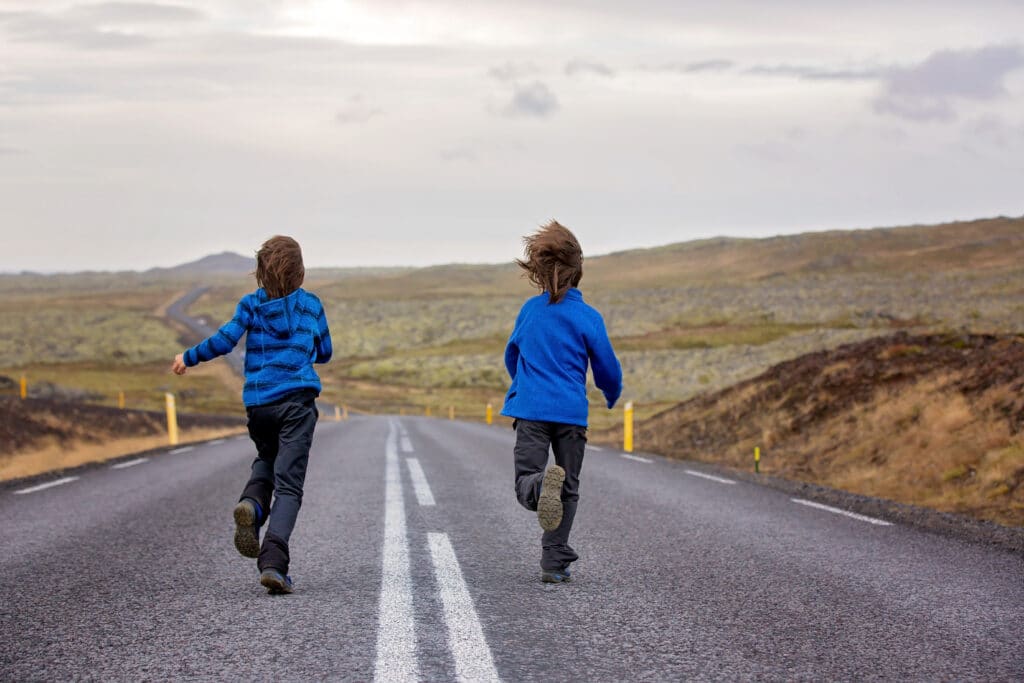 How To Make Road Trips Fun For Kids | Tumbleweed Travel Co.